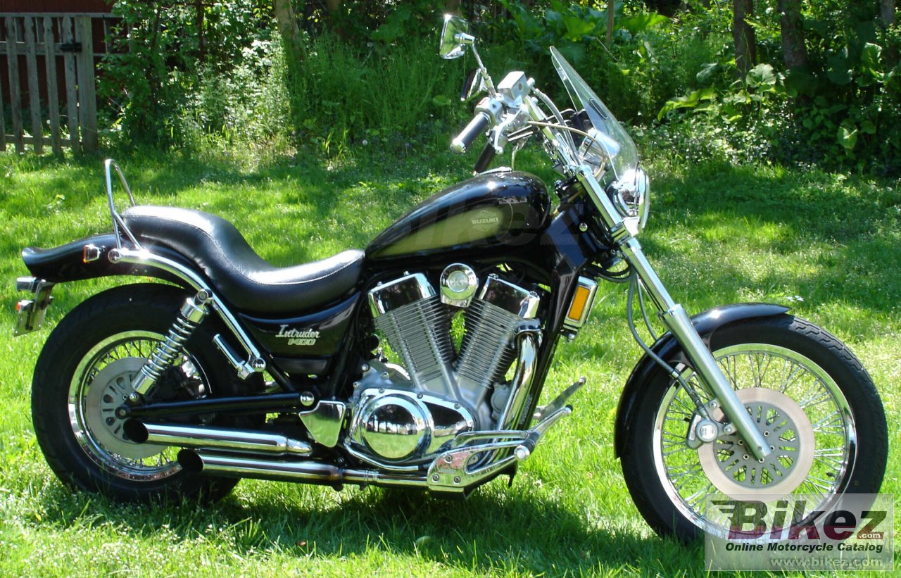 Suzuki VS 1400 Intruder Suzuki VS 1400 Intruder